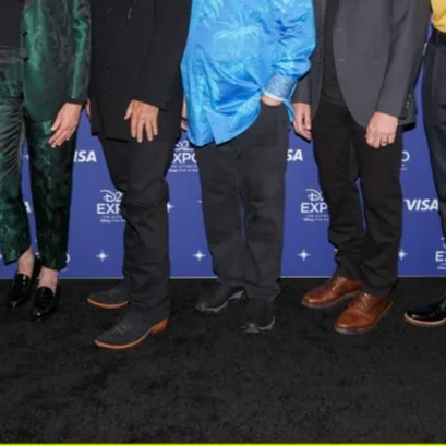 Chat with Avatar cast - text or voice, Enjoy AI Chat Free & Safe