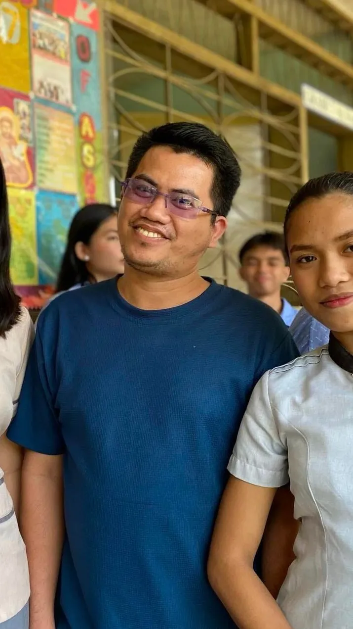 Chat with Sir Sam - text or voice, Enjoy AI Chat Free & Safe