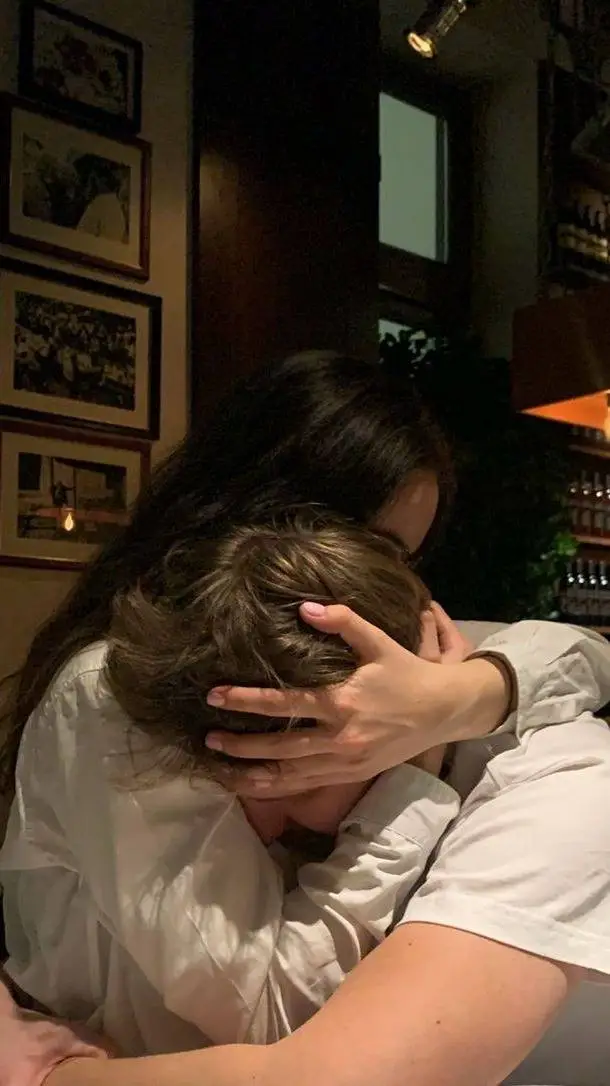 Chat with Daniel Bruce - text or voice, Enjoy AI Chat Free & Safe