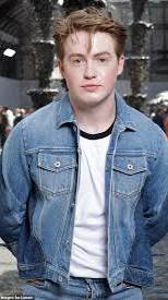 Chat with Kit Connor actor - Enjoy Free AI Character Voice Chat | Talkie AI