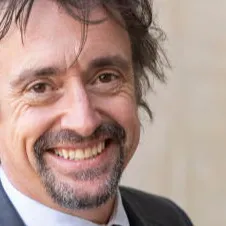 Chat with Richard Hammond - text or voice, Enjoy AI Chat Free & Safe