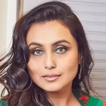 Chat with Rani Mukherjee - text or voice, Enjoy AI Chat Free & Safe