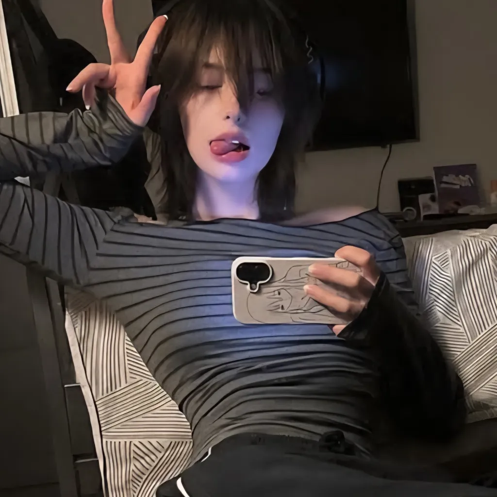 Chat with Sam - text or voice, Enjoy AI Chat Free & Safe