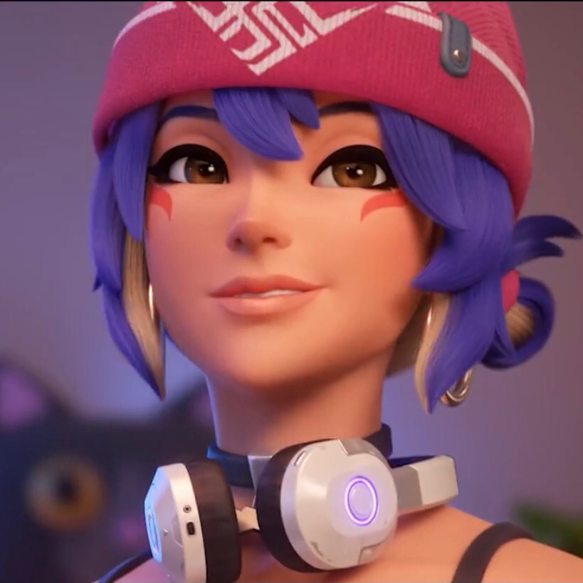 Creator Profile of SophieMoonBlow - Create Your Own AI Characters | Talkie AI