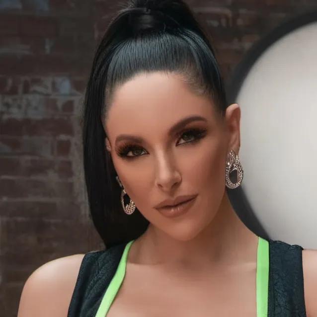 Talkie Profile angela white | Talkie AI