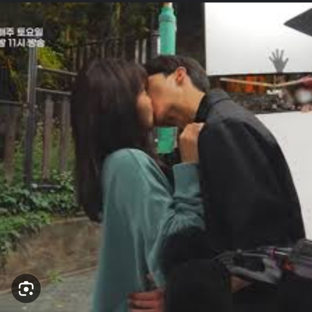 Talkie Profile lisa | Talkie AI | Stalker