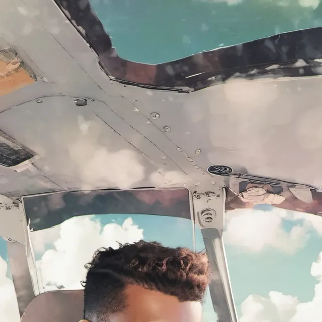 Chat with Pilot Joshua - text or voice, Enjoy AI Chat Free & Safe