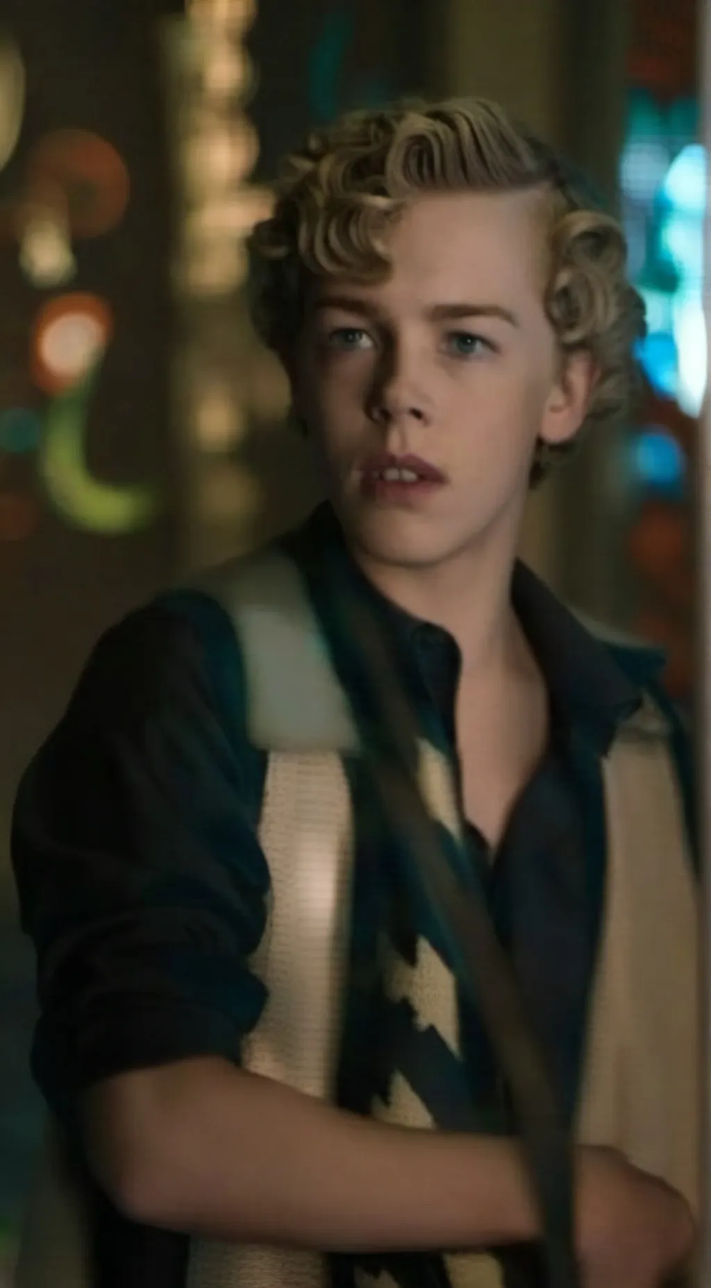 Chat with connor bowers - text or voice, Enjoy AI Chat Free & Safe