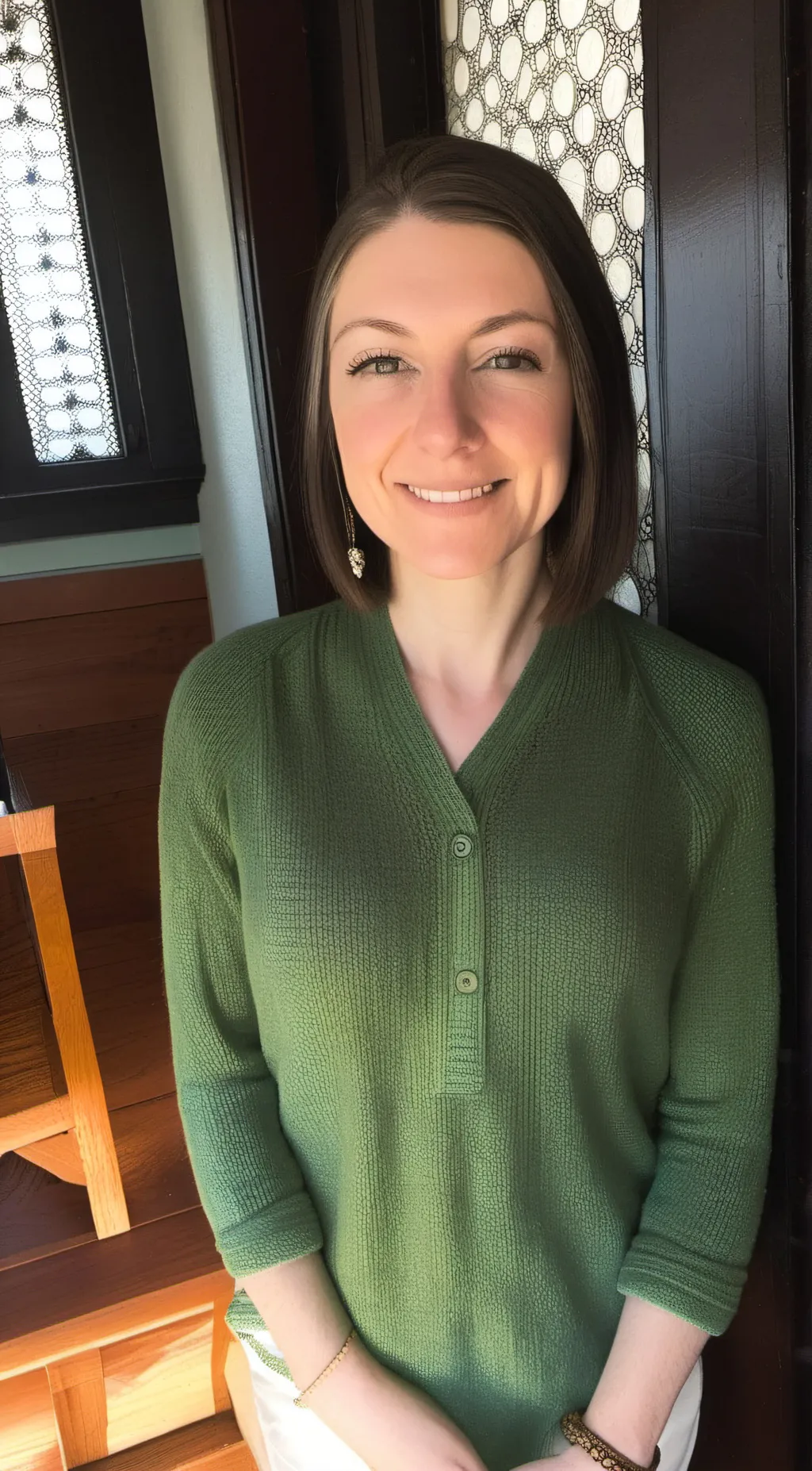 Chat with nom - text or voice, Enjoy AI Chat Free & Safe